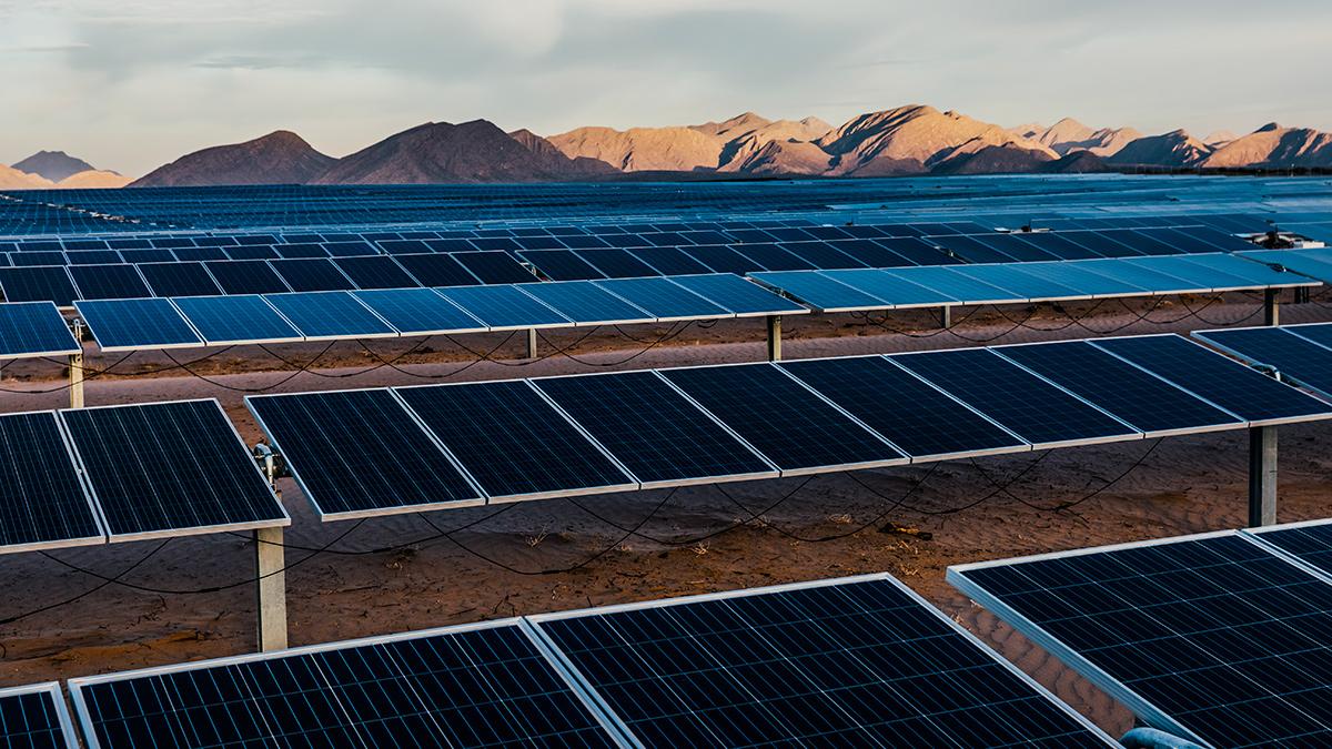 México tiene el parque de panel solar más grande de América.