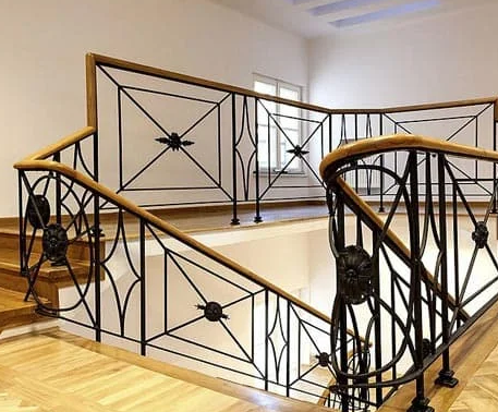 Redondo liso, su uso en construcción.