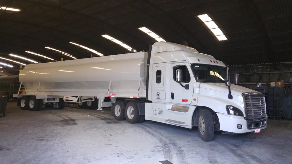 Tolvas de transporte de alimento