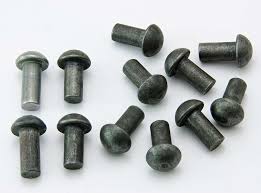 Uniones y conexiones en estructuras de acero