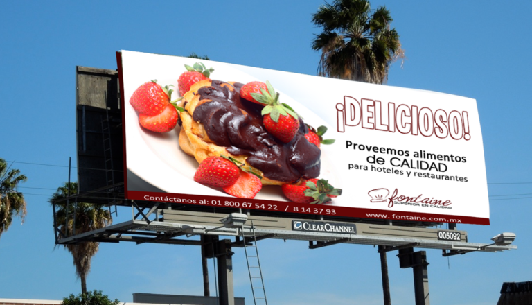 Anuncios espectaculares y su función.