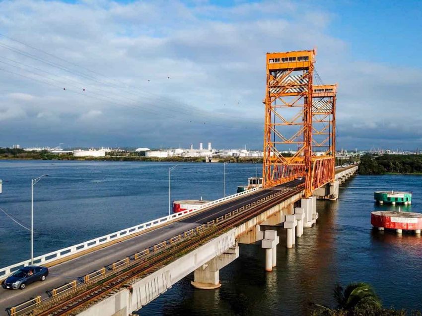 Puente Coatzacoalcos I.