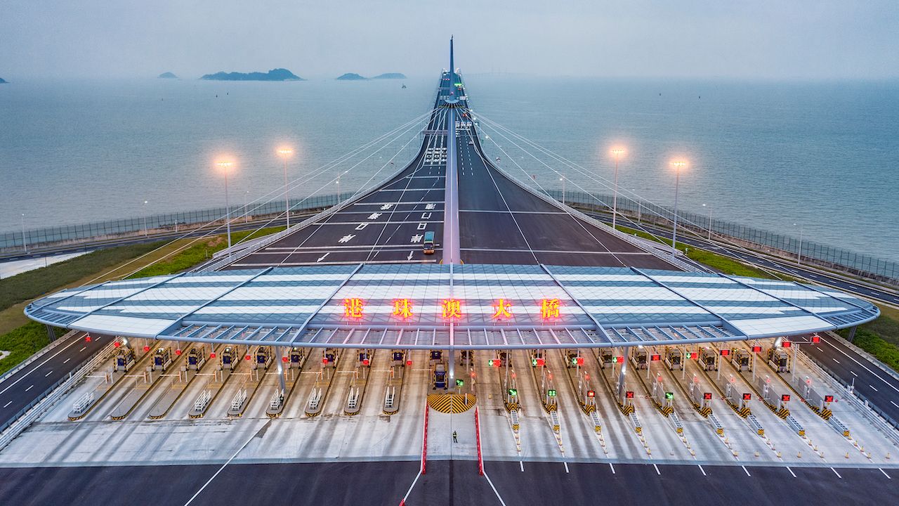 Zhuahi-Macao: El puente más largo del mundo sobre el mar