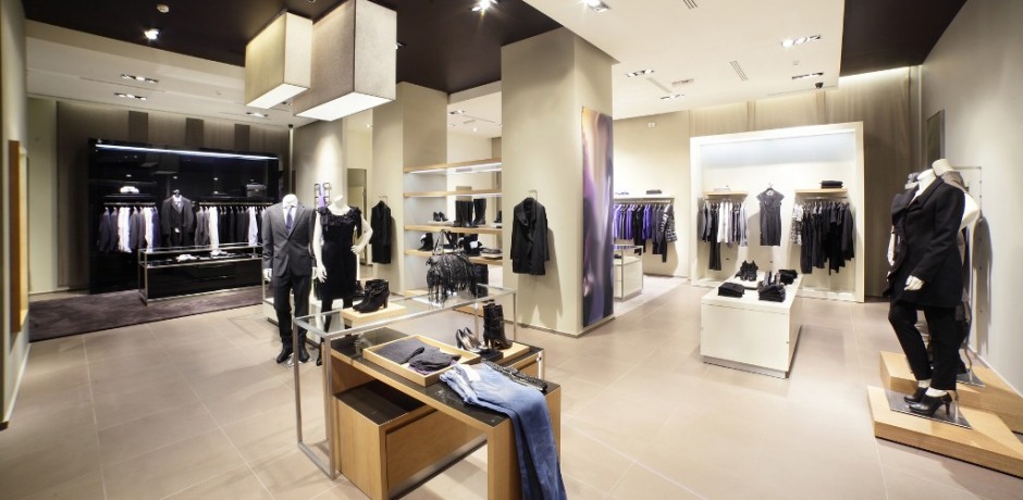 Tipos de probadores o vestidores en tiendas departamentales.