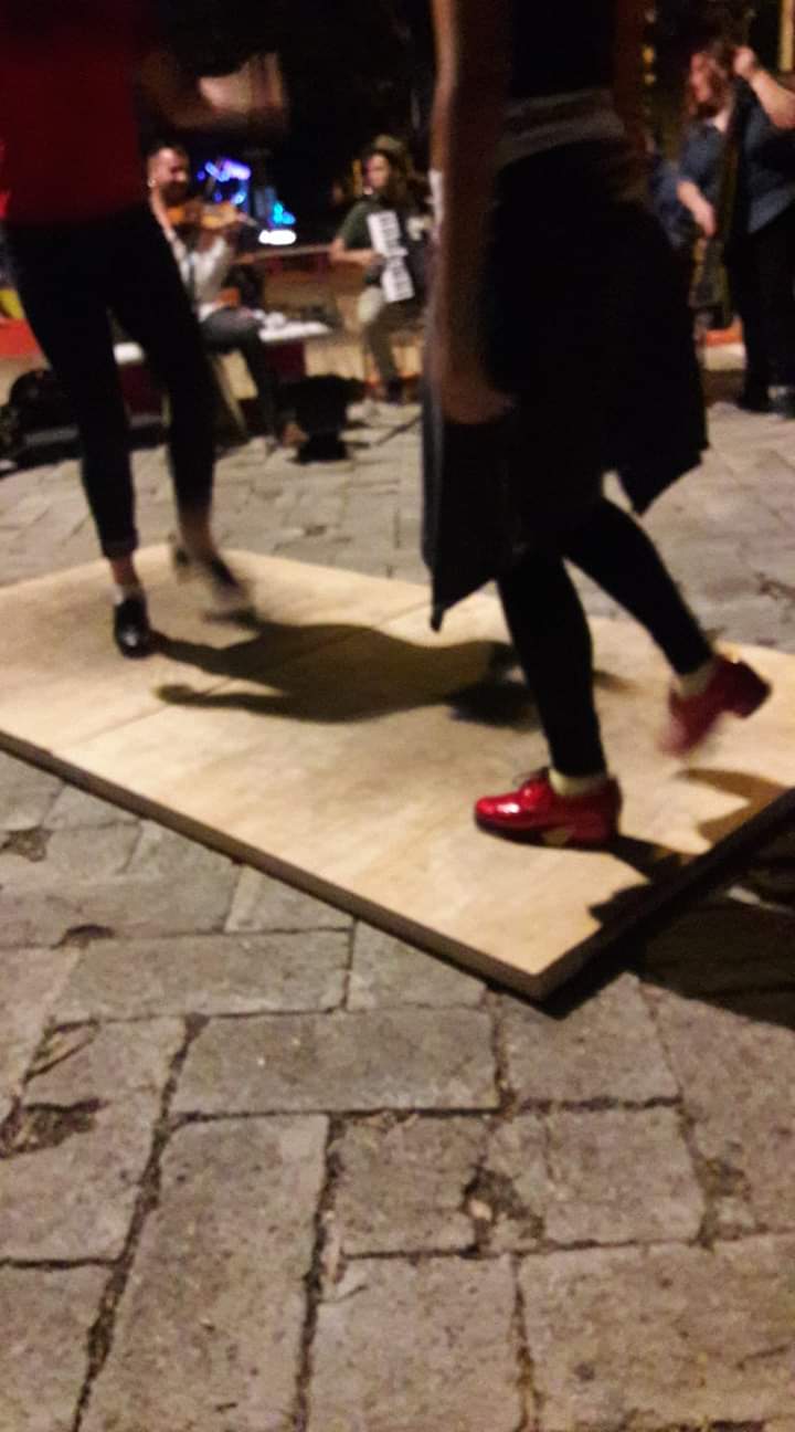 Danza tap, metal en el baile.